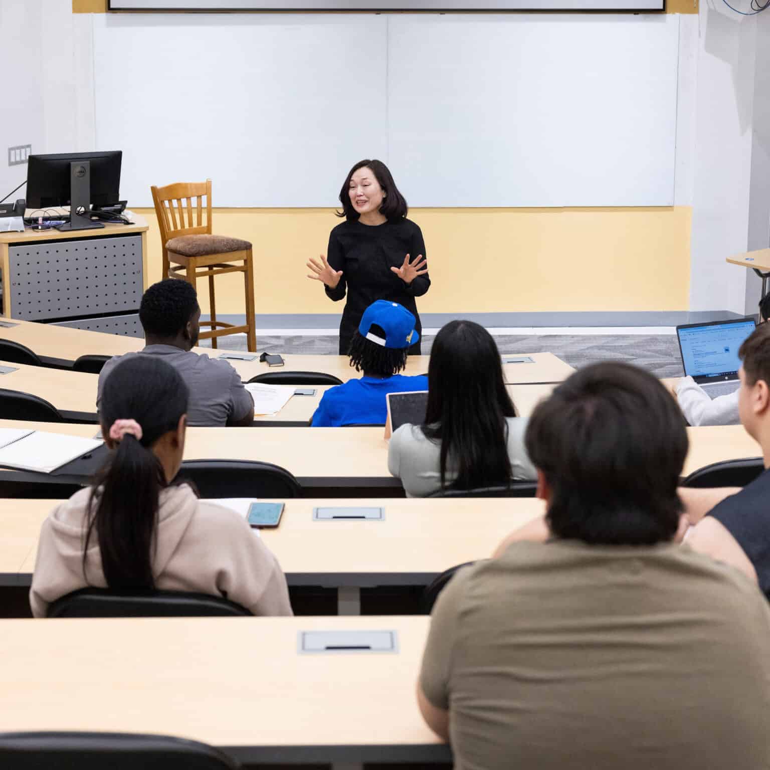 About Us - Complete College America